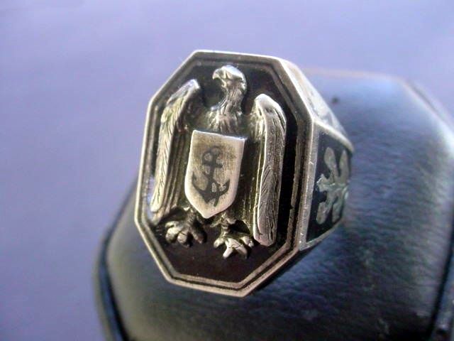 Original Rings of the DAF/RAD