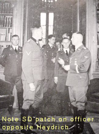 Schutzstaffel: The SS