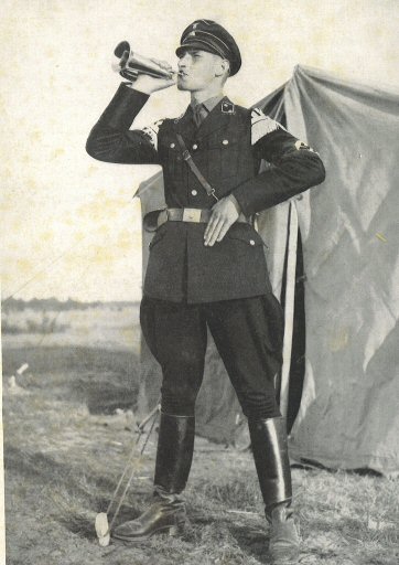 Schutzstaffel: The SS